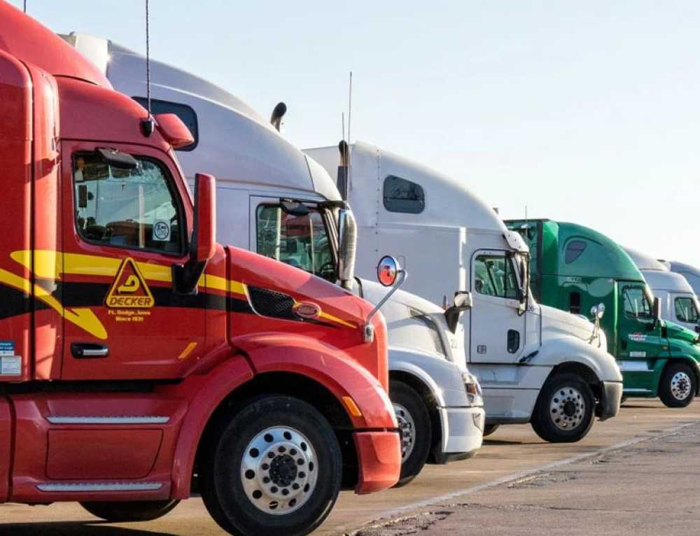 5 Reasons Why Shippers Use Freight Brokers 5 Reasons Why Shippers Use Freight Brokers